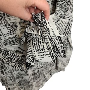 Penningtons | Tops | Penningtons In Every Story Graphic Print ...